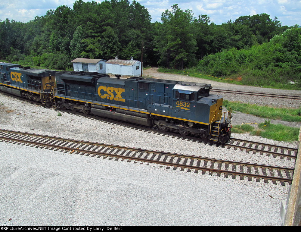 CSX 4832